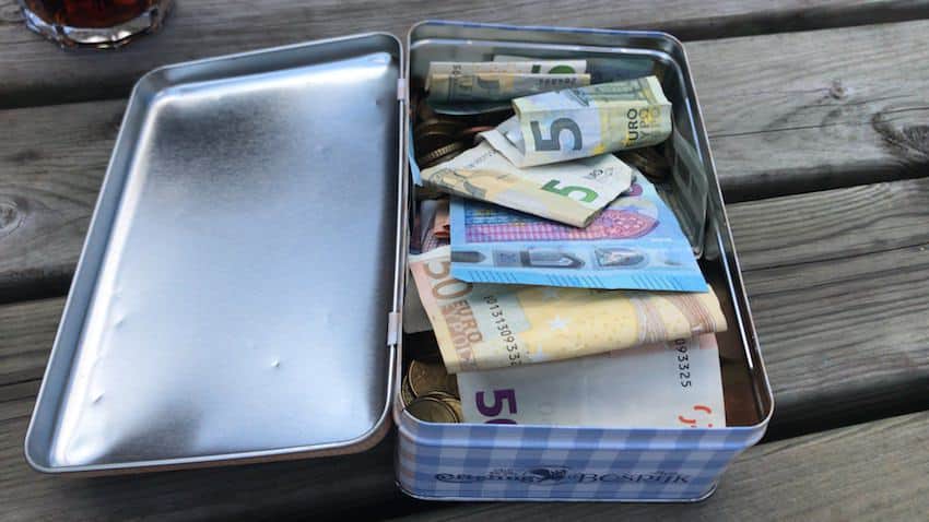 Kunnen we echt niet met geld om gaan?