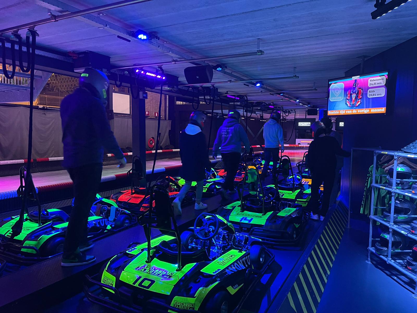 Dagje uit met vrienden wat kost dat? | Onetime.nl